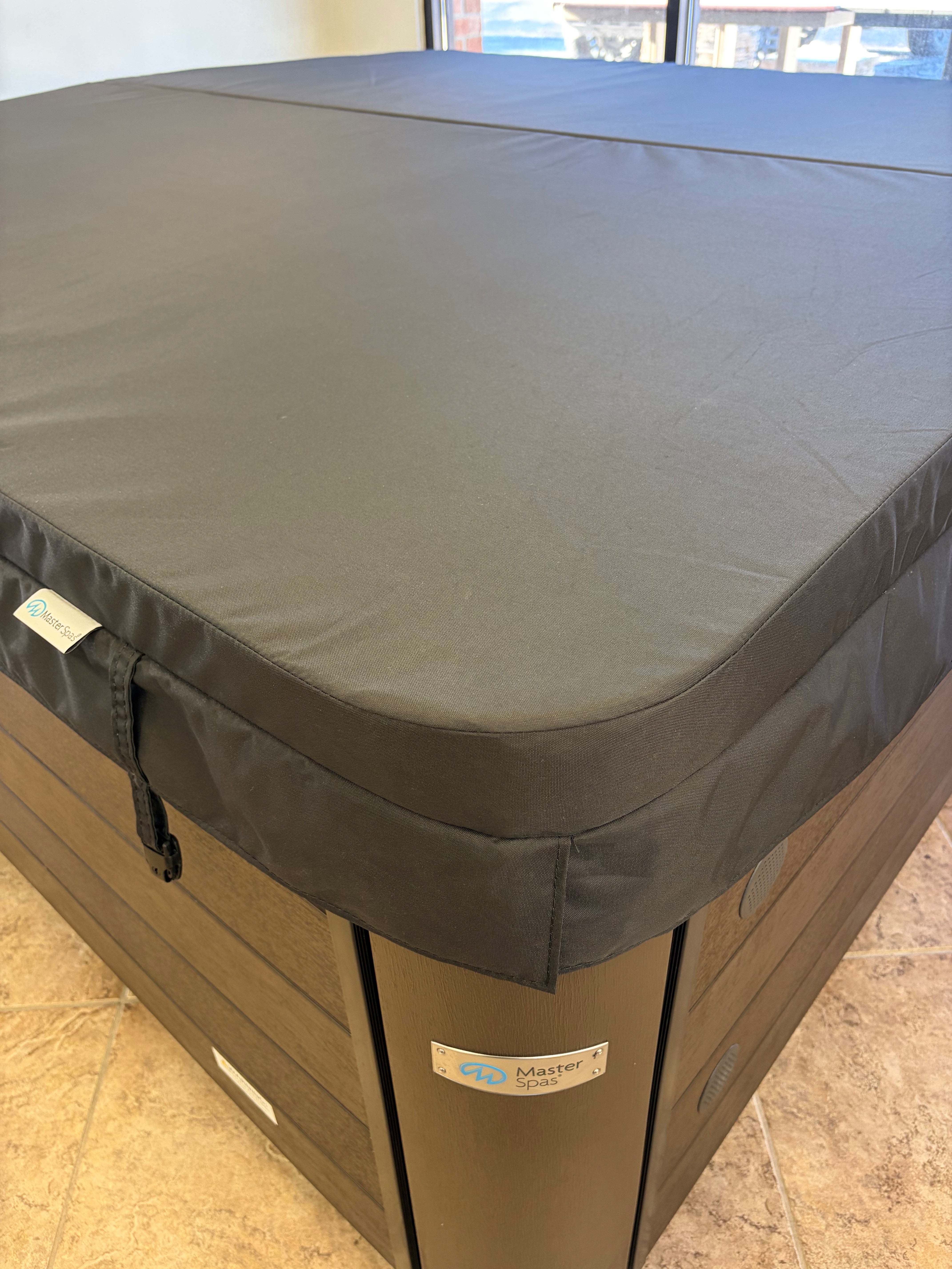 8ft Master Spas Cover – Hot Tubs, Inc.